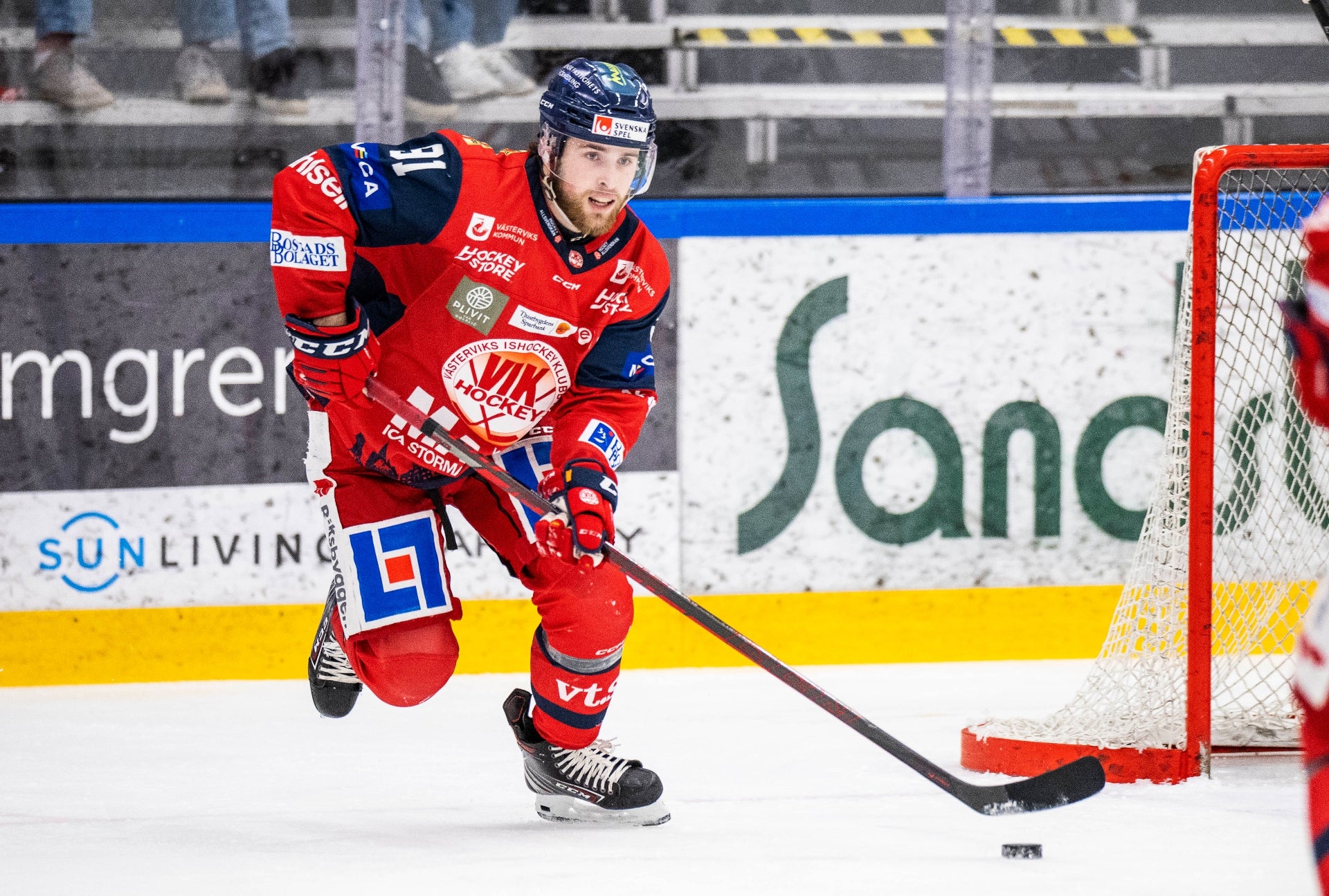 Vita Hästen värvar från konkurrenten – Tim Wahlgren klar för klubben ...