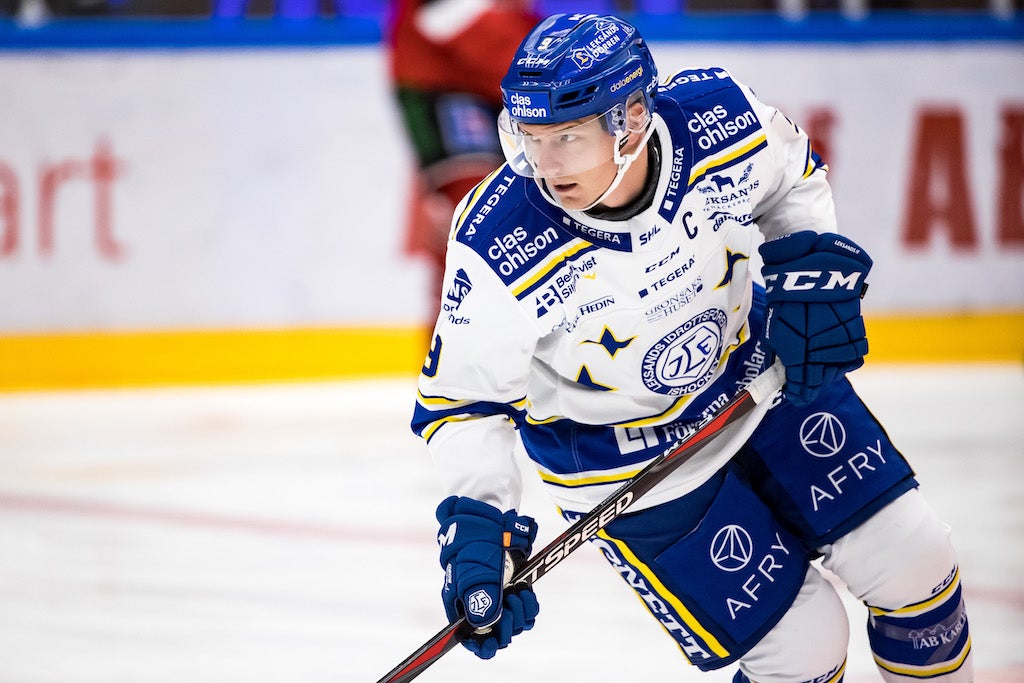 Tidigare LIF-kaptenen klar för SSK - HockeyNews