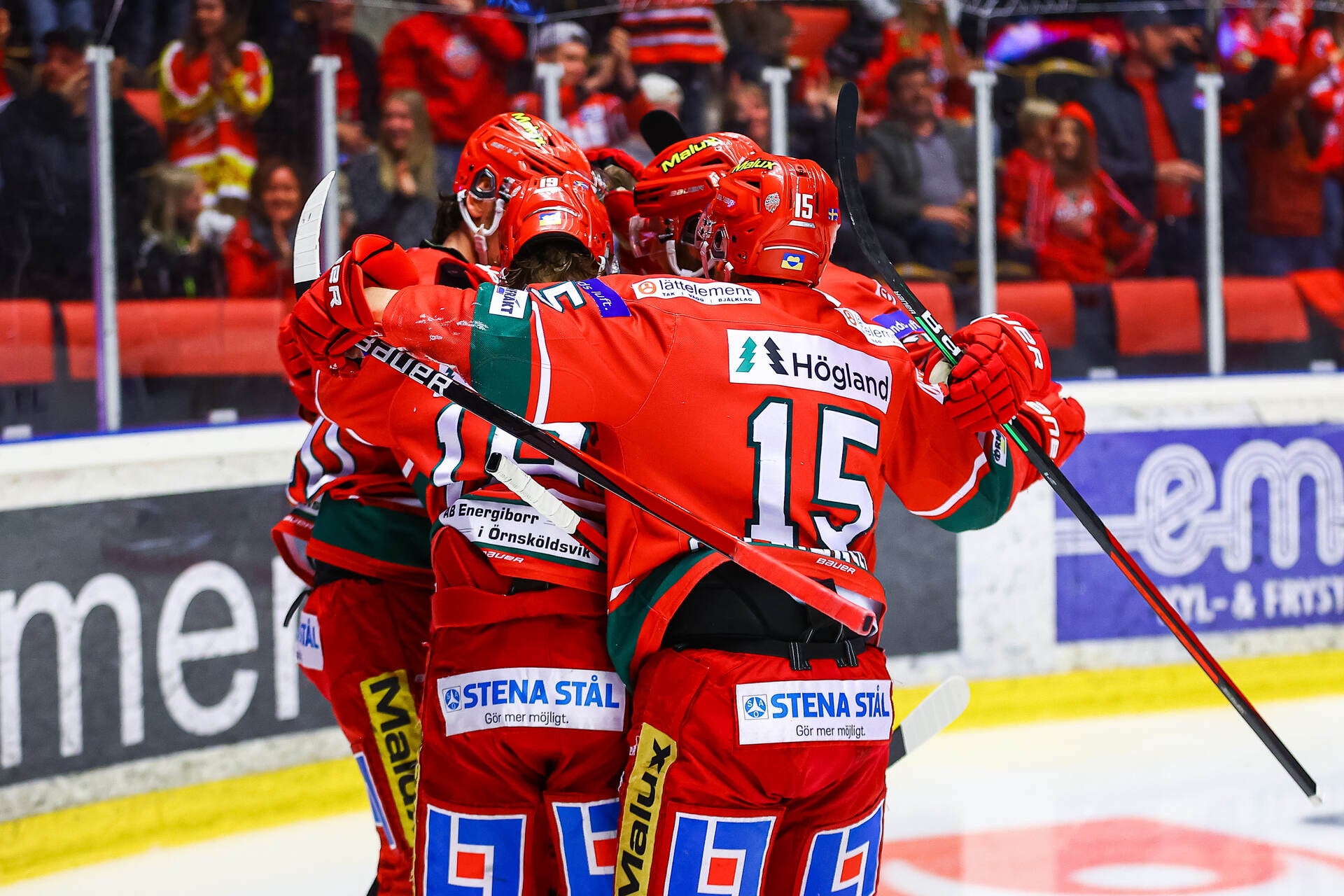 Stjärnvärvningarna i samma kedja - Modos premiärlag - HockeyNews