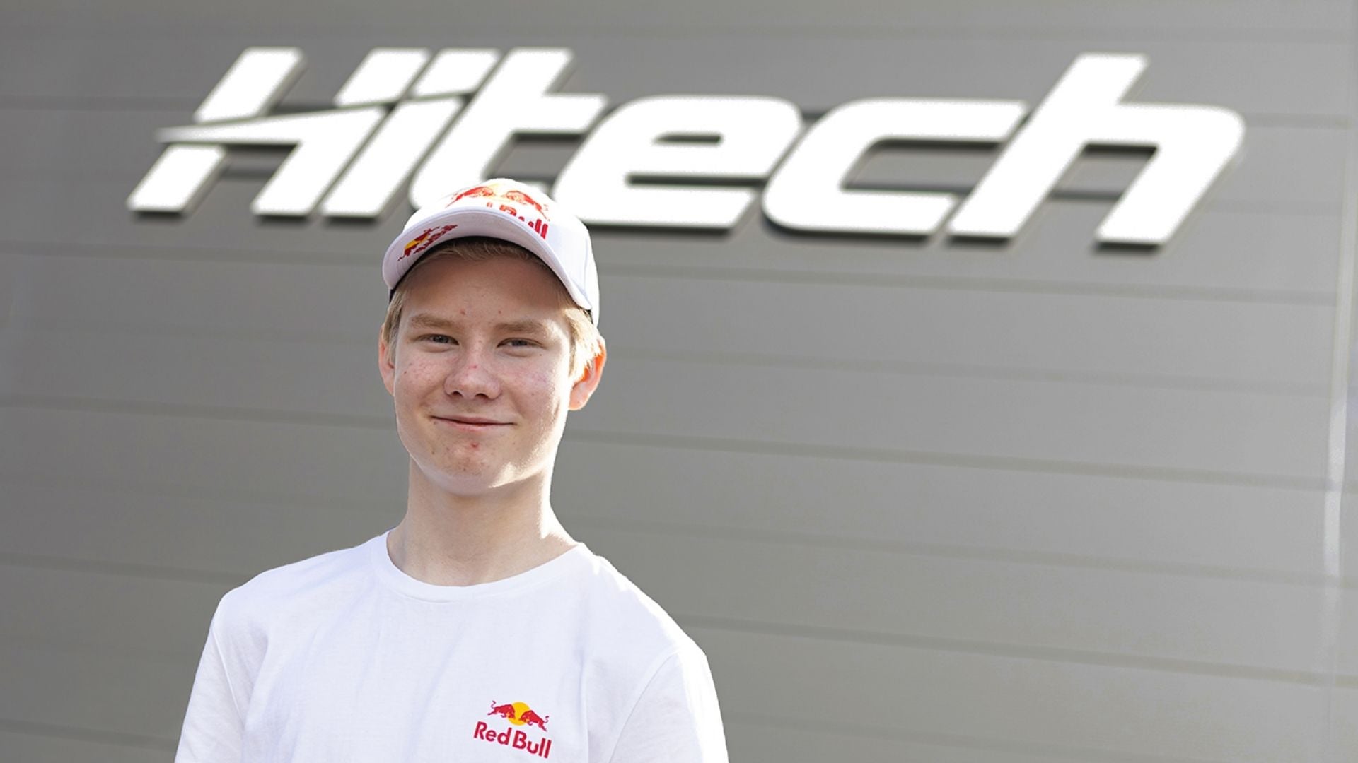 Scott Kin Lindblom klar för British F4 2026 – svensk Red Bull Junior ...